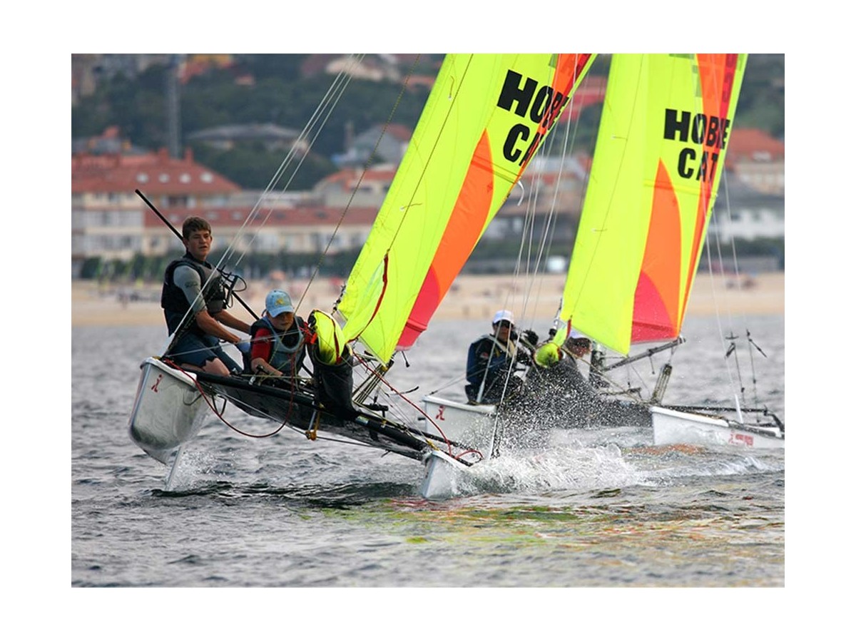 Hobie cat dragoon